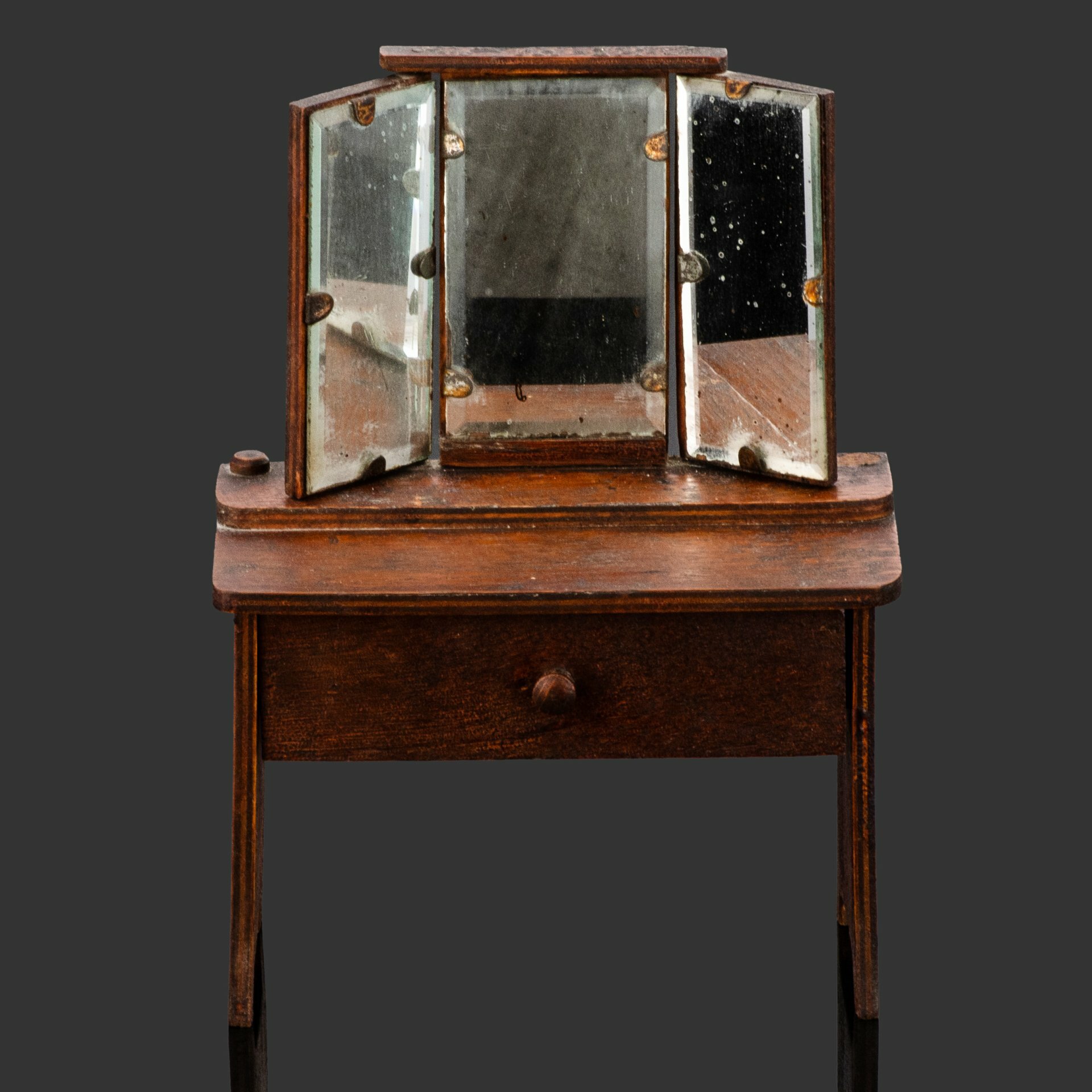 Мебель для куклы (трехстворчатое зеркало-трюмо), дерево, зеркальное полотно