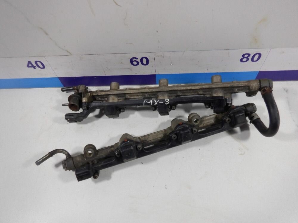 Форсунка топливная Mazda MX-3