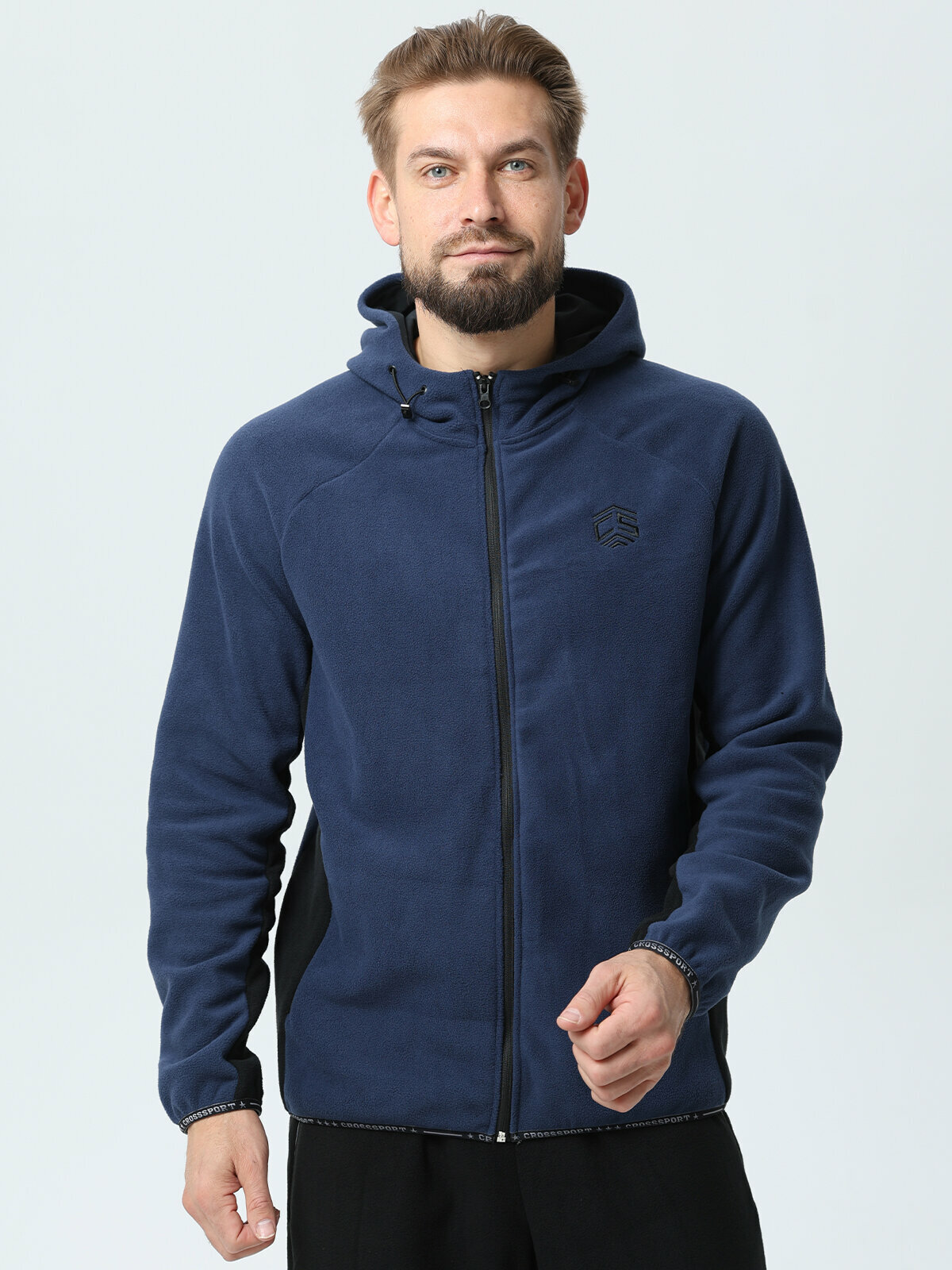 Толстовка спортивная