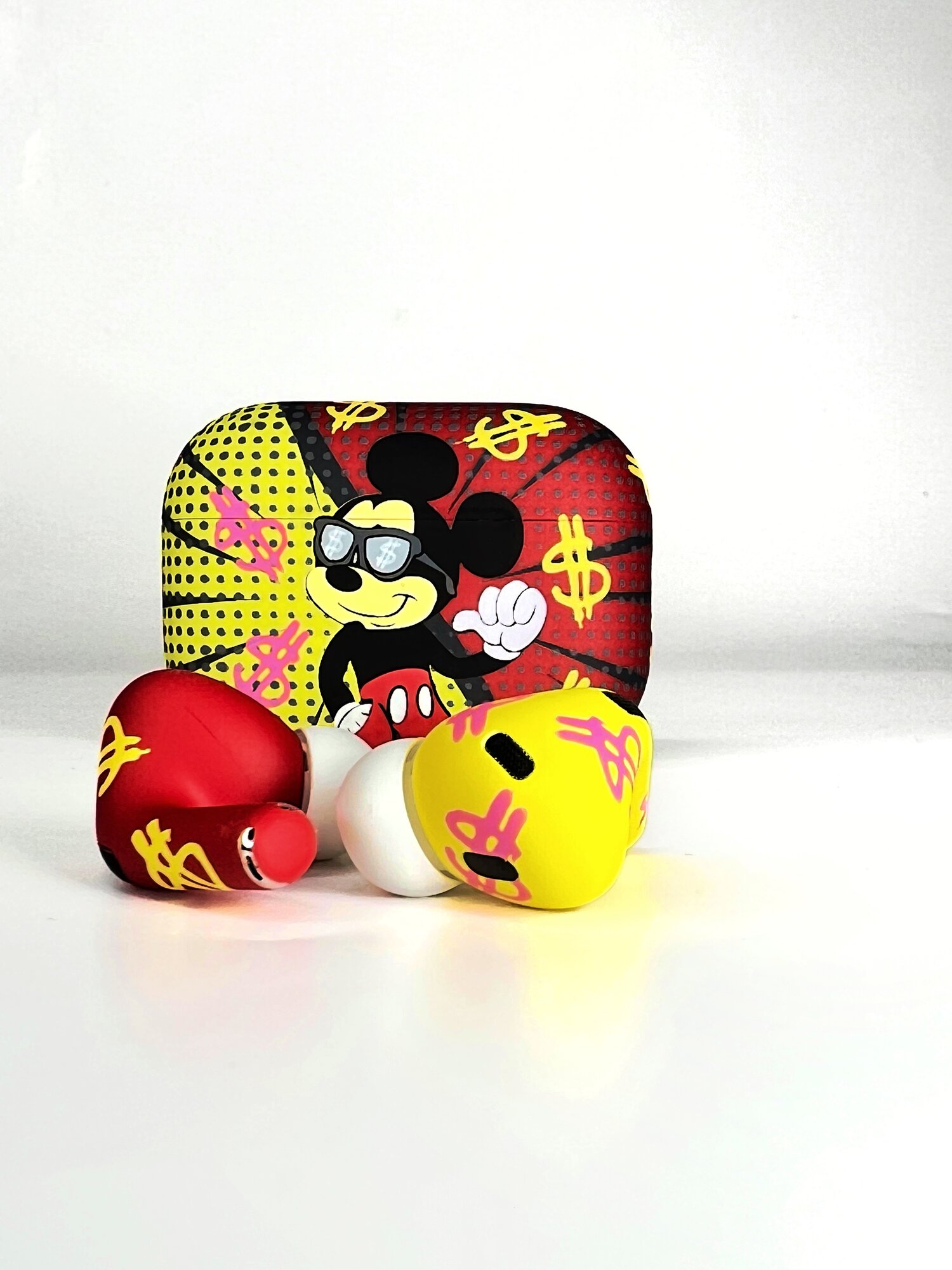 Наушники AirPods Pro 3 (ANC, MagSafe, 2025) "Custom Mickey"