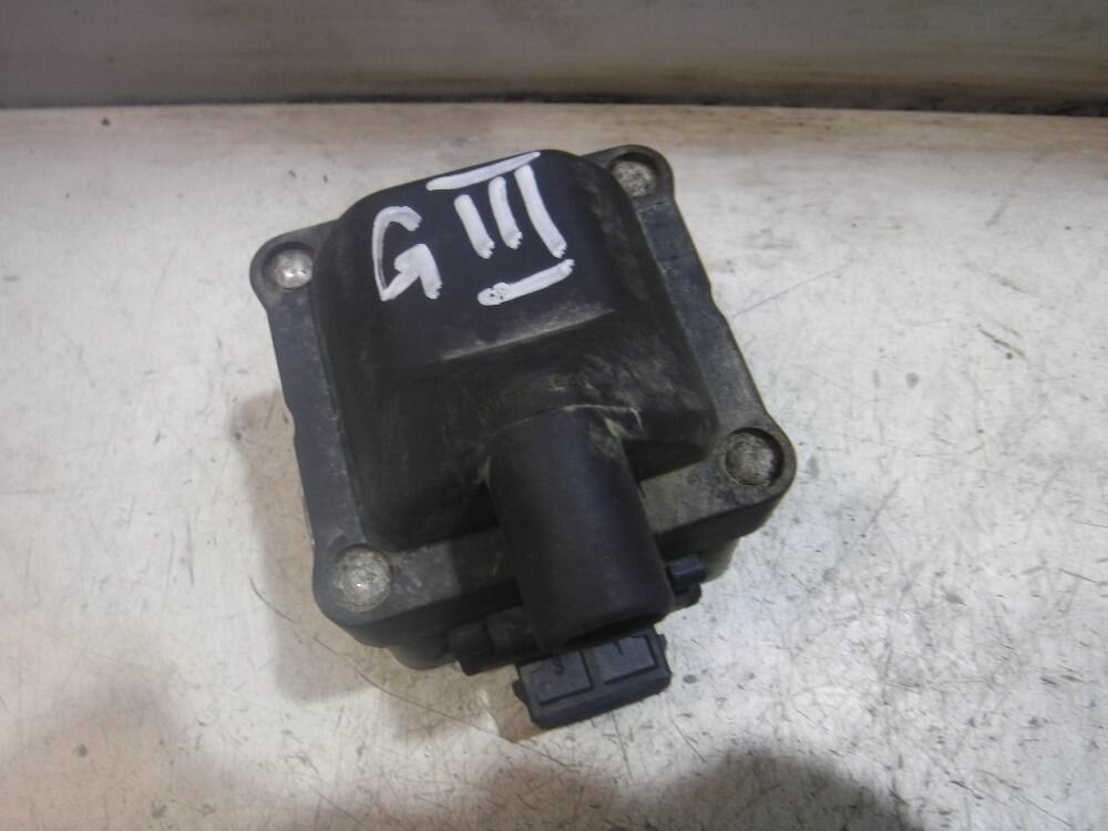 Катушка зажигания VW Golf III