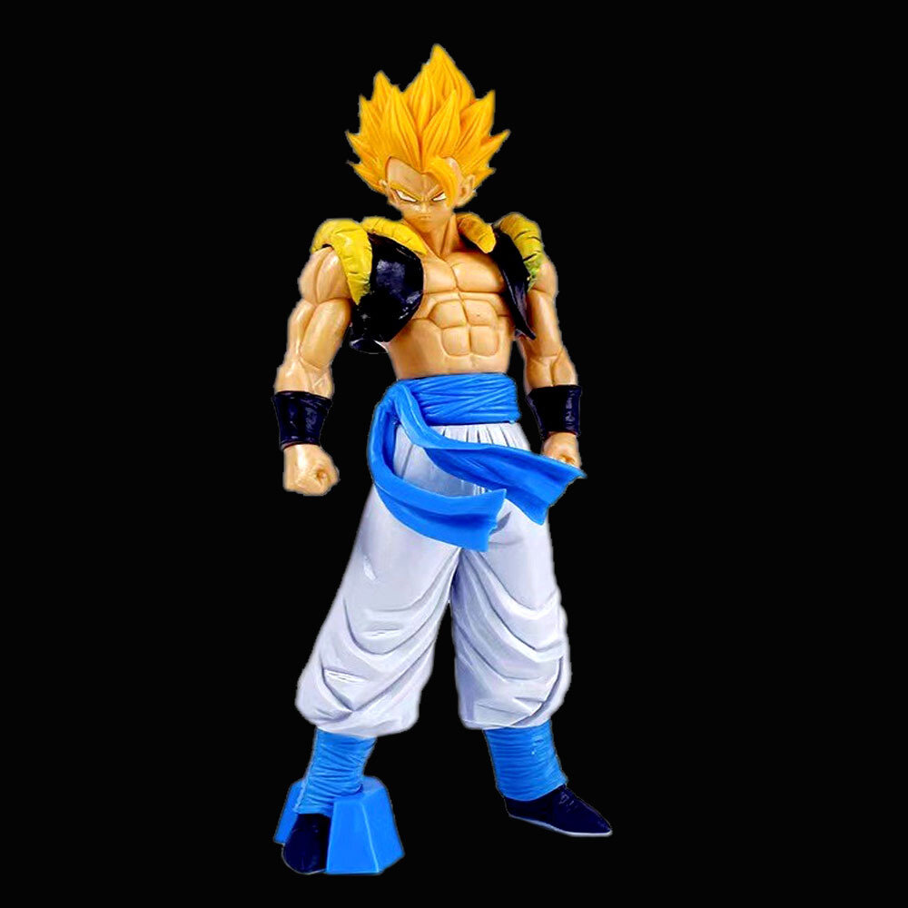 Фигурка Гоку из Dragon Ball, фигурка Гогеты в форме Супер Сайяна, фигурка Веджито с повреждениями в бою (из манги/аниме), сопутствующие товары.