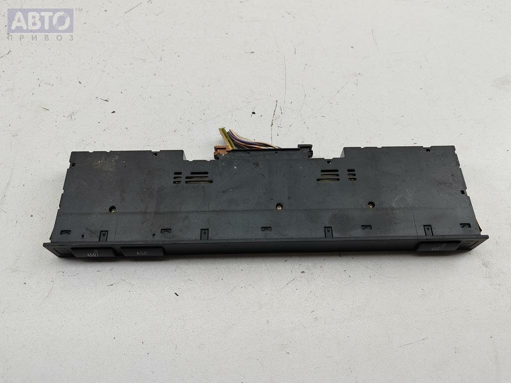 Кнопка обогрева сидений BMW 5 E39 (1995-2003)