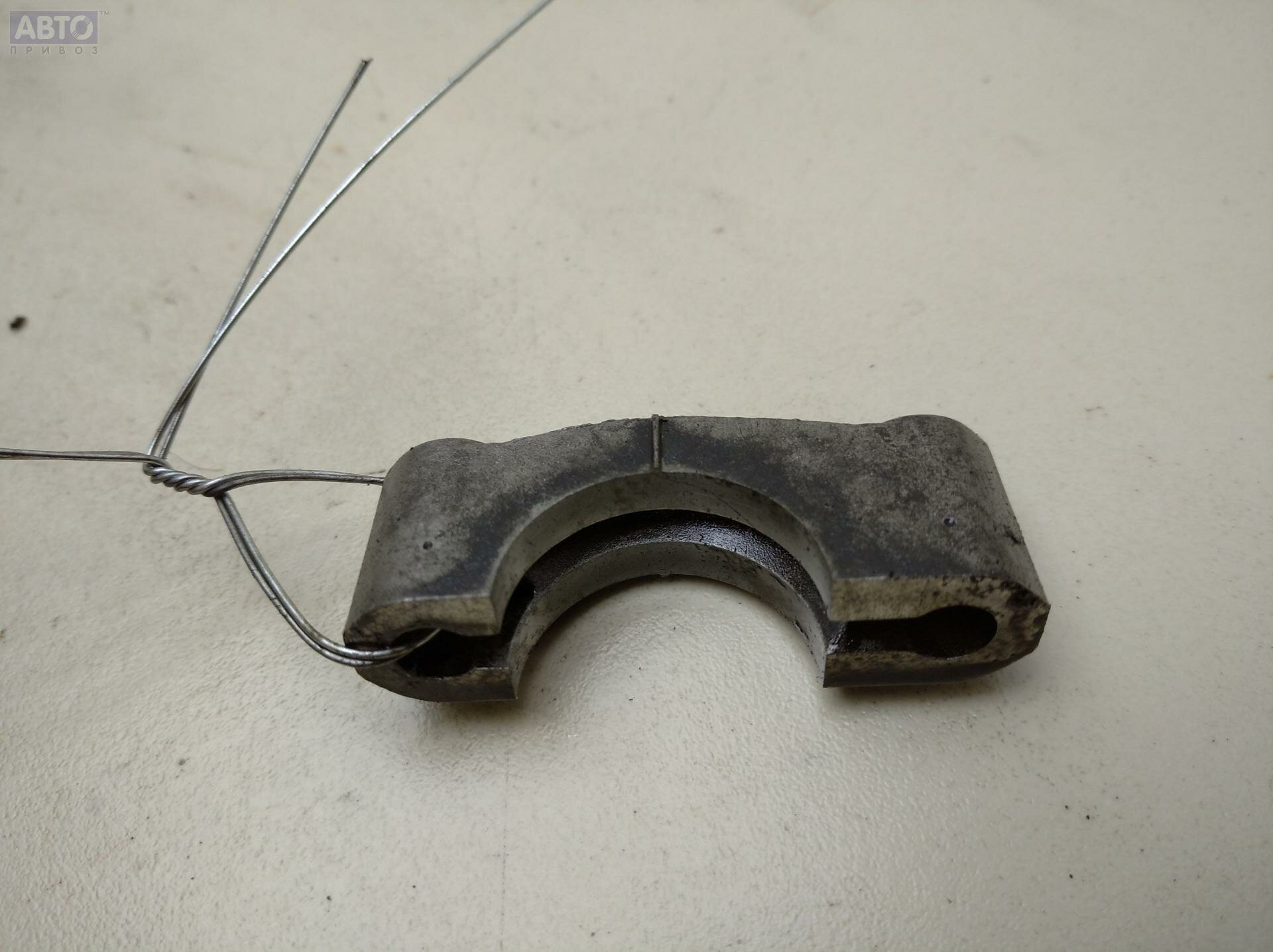 Постель распредвала (бугель) Mercedes Vito-2 / Viano W639 (2003-2014)