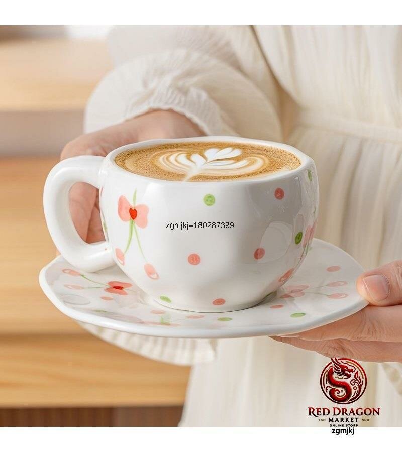 Набор из белой керамической чашки и блюдца неправильной формы 300мл / Симпатичная кофейная чашка