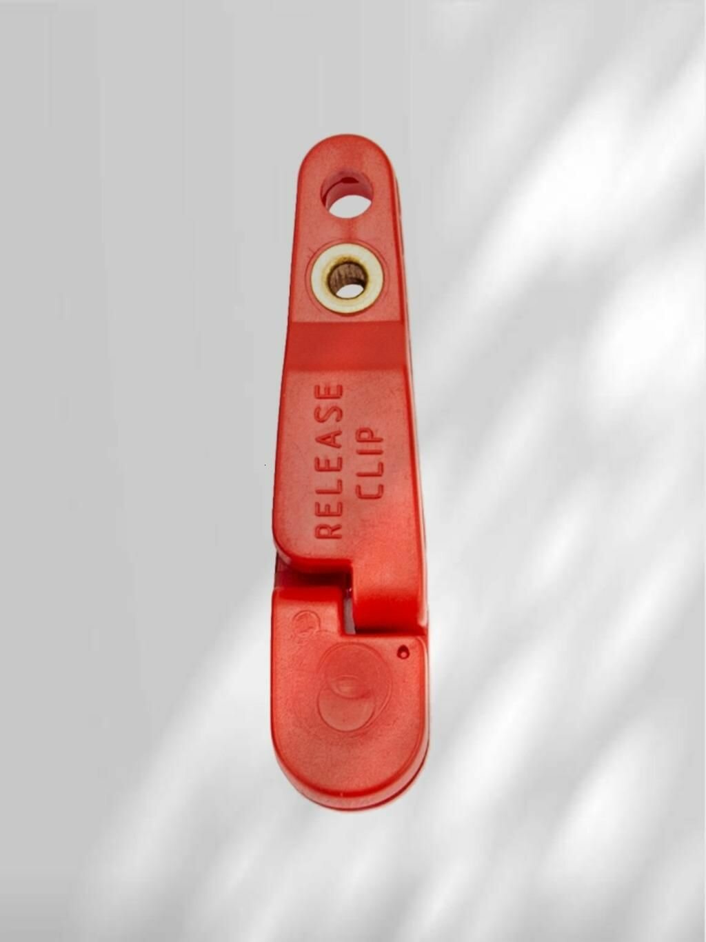 Карабин для отцепа груза, красный