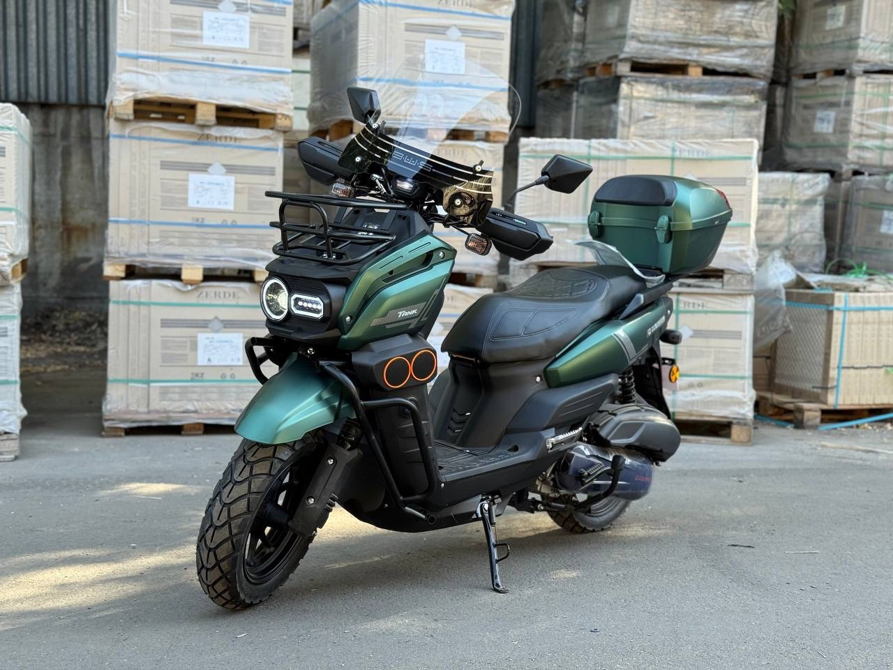 Скутер танк бензиновый