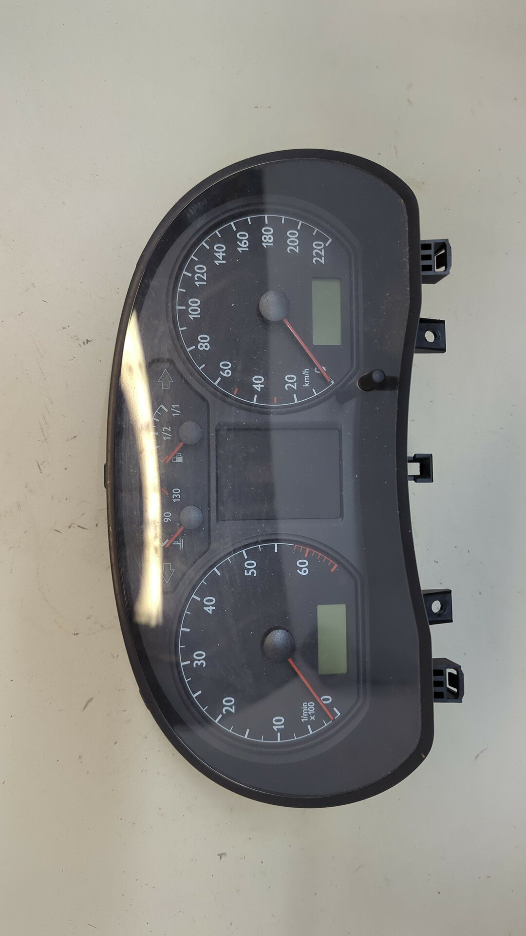 Приборная панель Volkswagen Polo Б/У