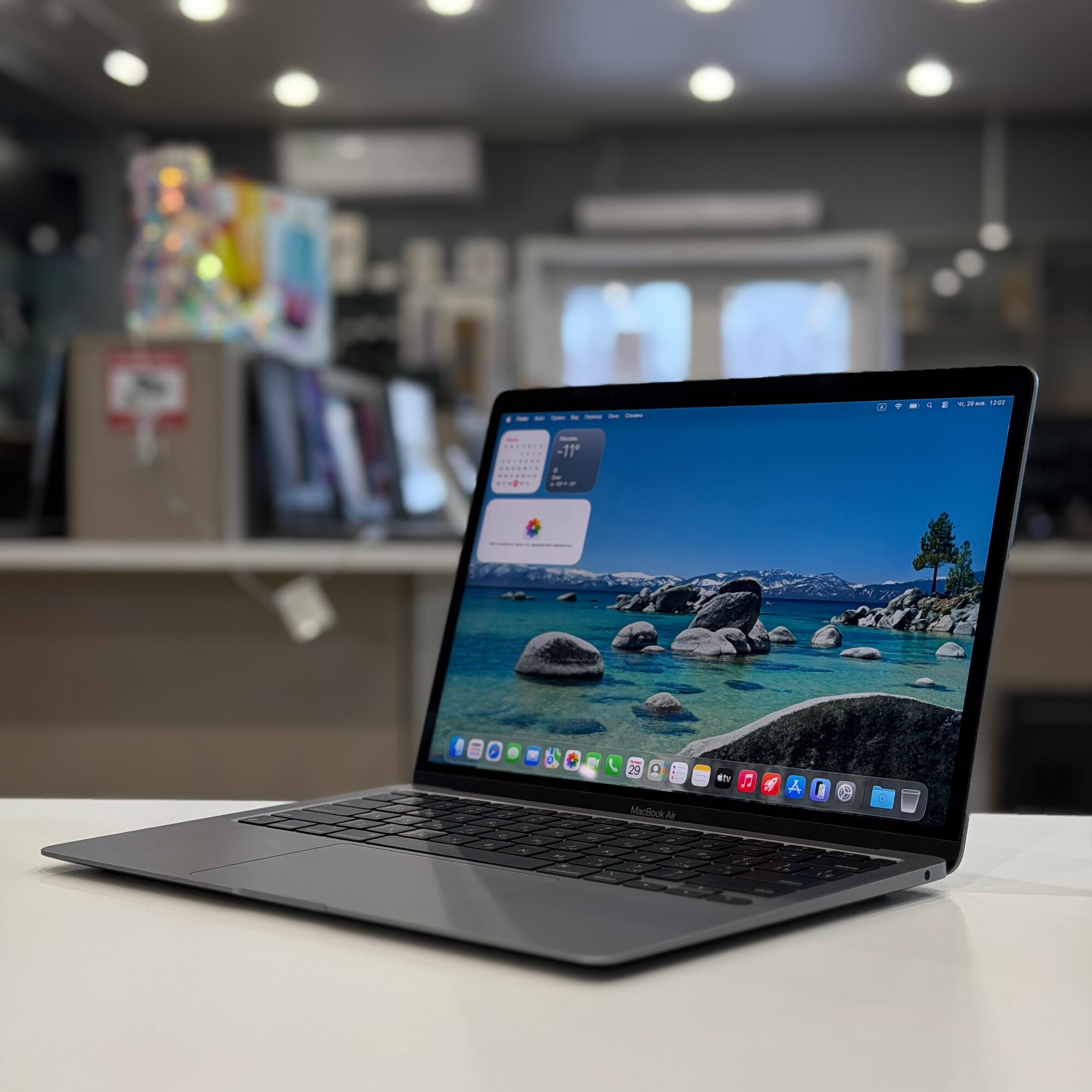 Ноутбук Apple MacBook Air A2337 M1 8 core/8Gb/SSD256Gb/7 core GPU/13.3"/IPS/macOS/grey space