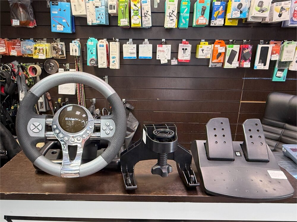 Игровой руль с педалями Defender Forsage GTR USB 12 кнопок, рычаг передач