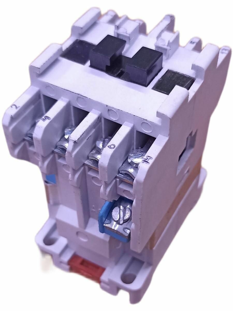 Пускатель ПМ12-010100 10А 220В "КЗЭ"