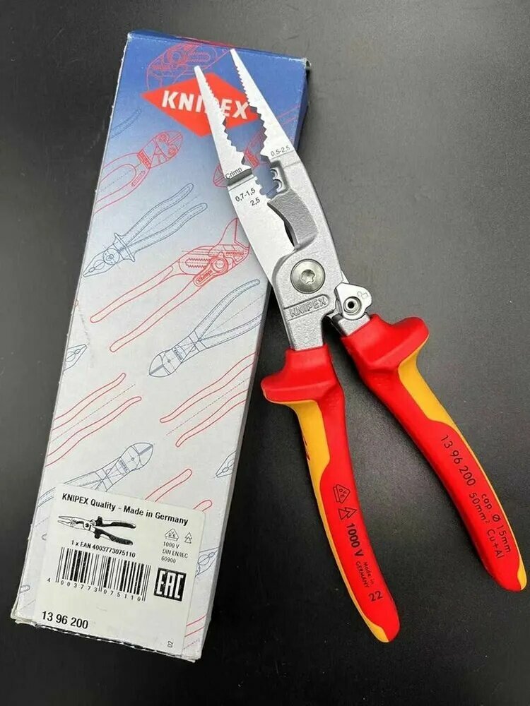 Эксклюзивные многофункциональные клещи 6 в 1 Knipex 1396200 VDE, проверенные для электротехнических работ
