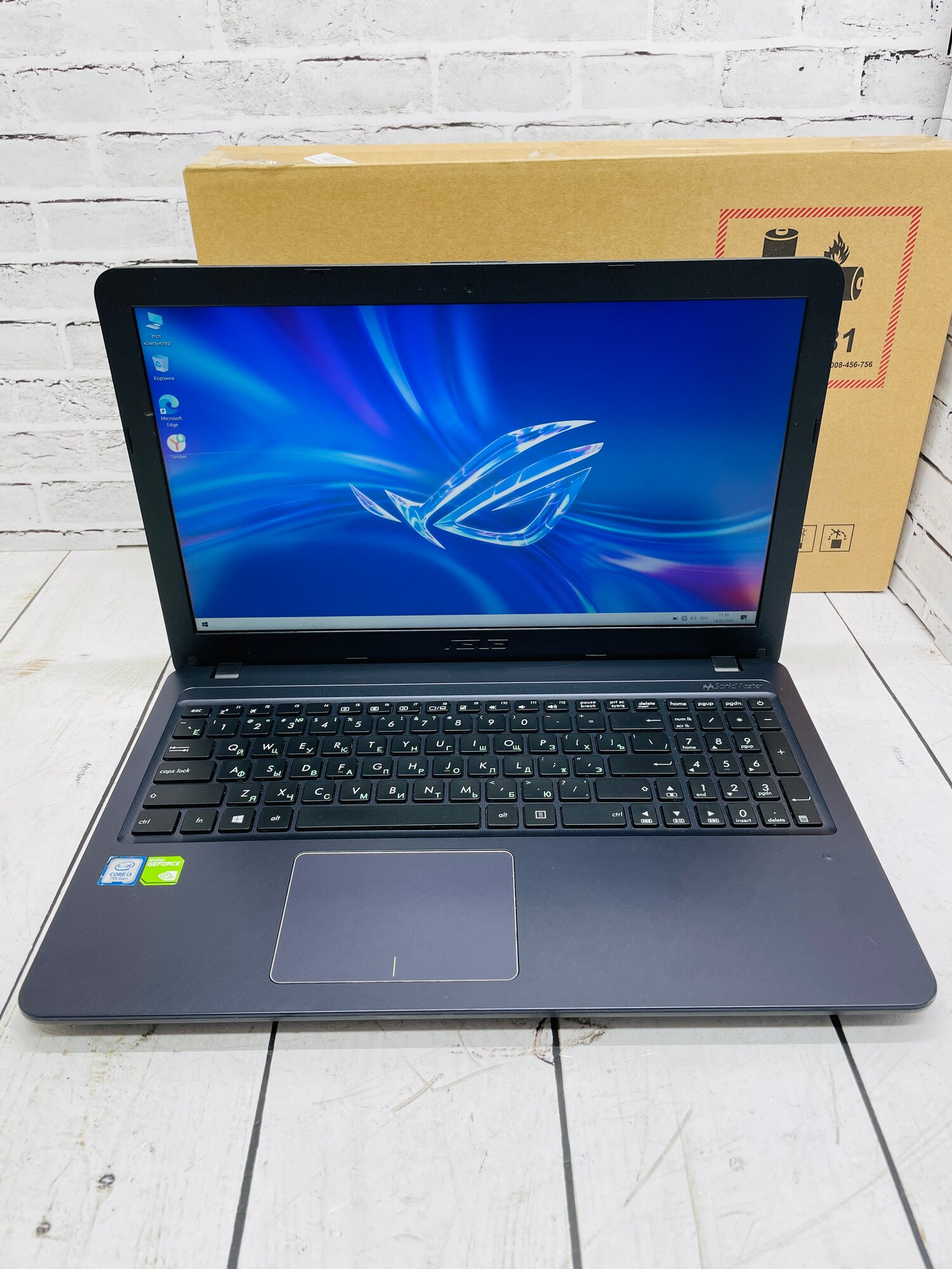 Игровой ноутбук 15,6, Asus R543UB, Intel Core i3 7020U, 6 Gb DDR4, 240 Gb SSD, GeForce MX 110