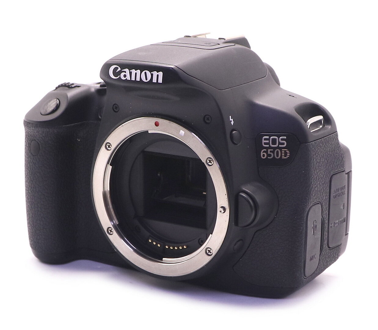 Фотокамера Canon EOS 650D body (пробег 1485 кадров)