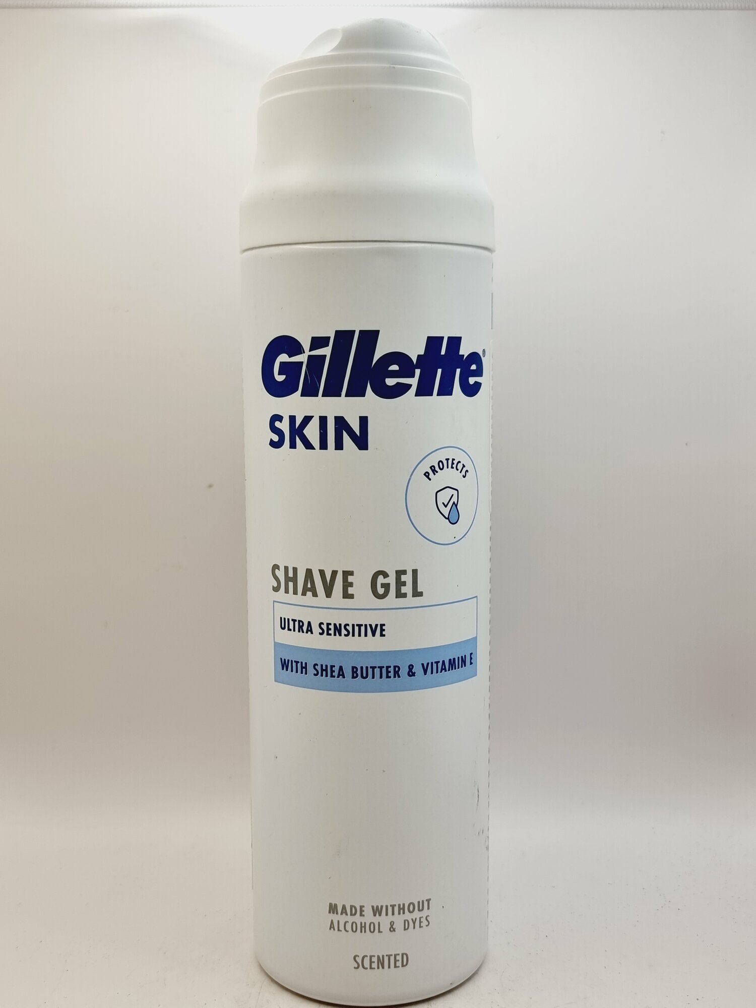 Гель для бритья Gillette SKIN Ultra Sensitive 200 мл (Из Финляндии)