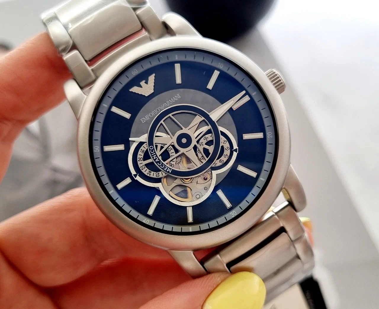 Наручные часы Luigi