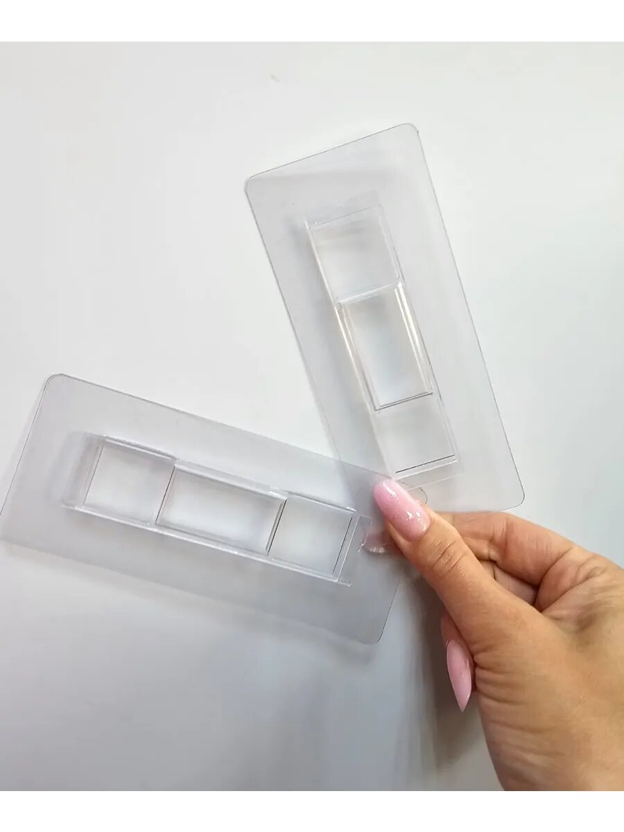 Клейкая основа для настенного держателя фена или плойки