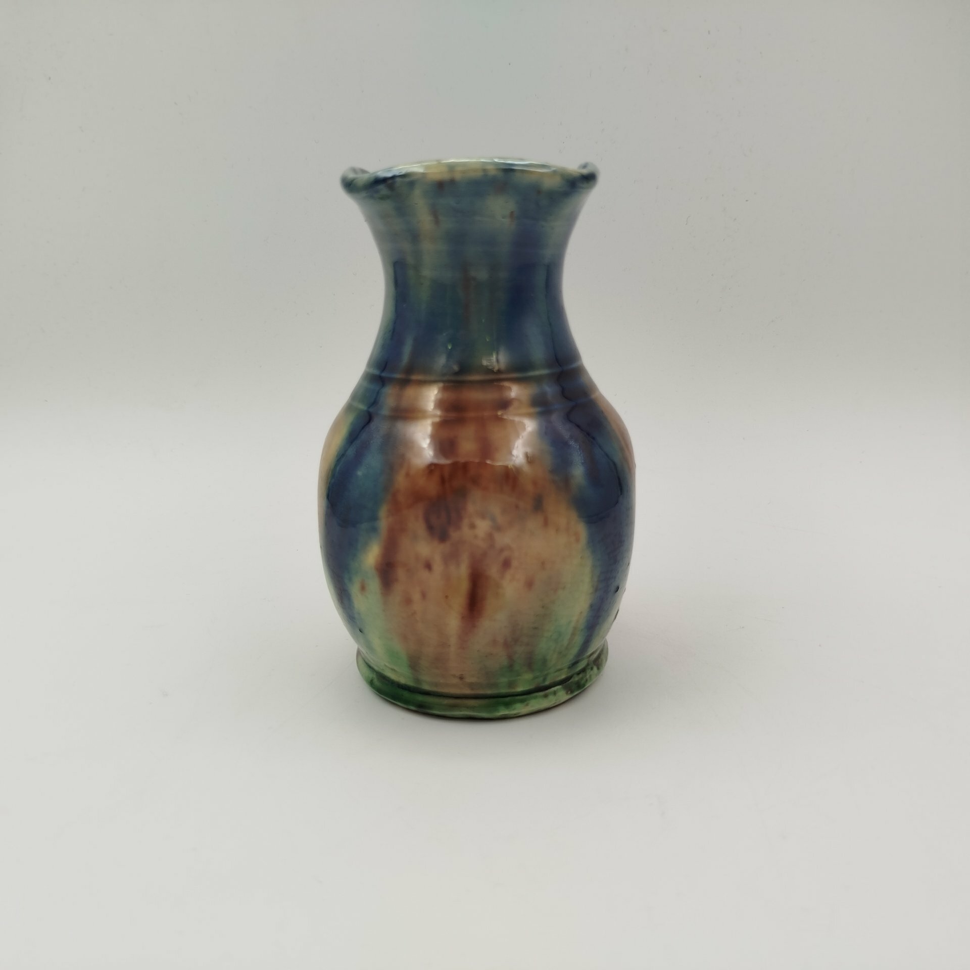 Ваза сине-зеленого цвета для небольшого букета, керамика, поливы, Европа, 1960-1990 гг.