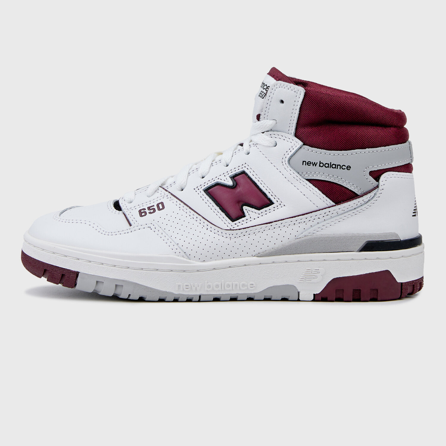 Кроссовки 650