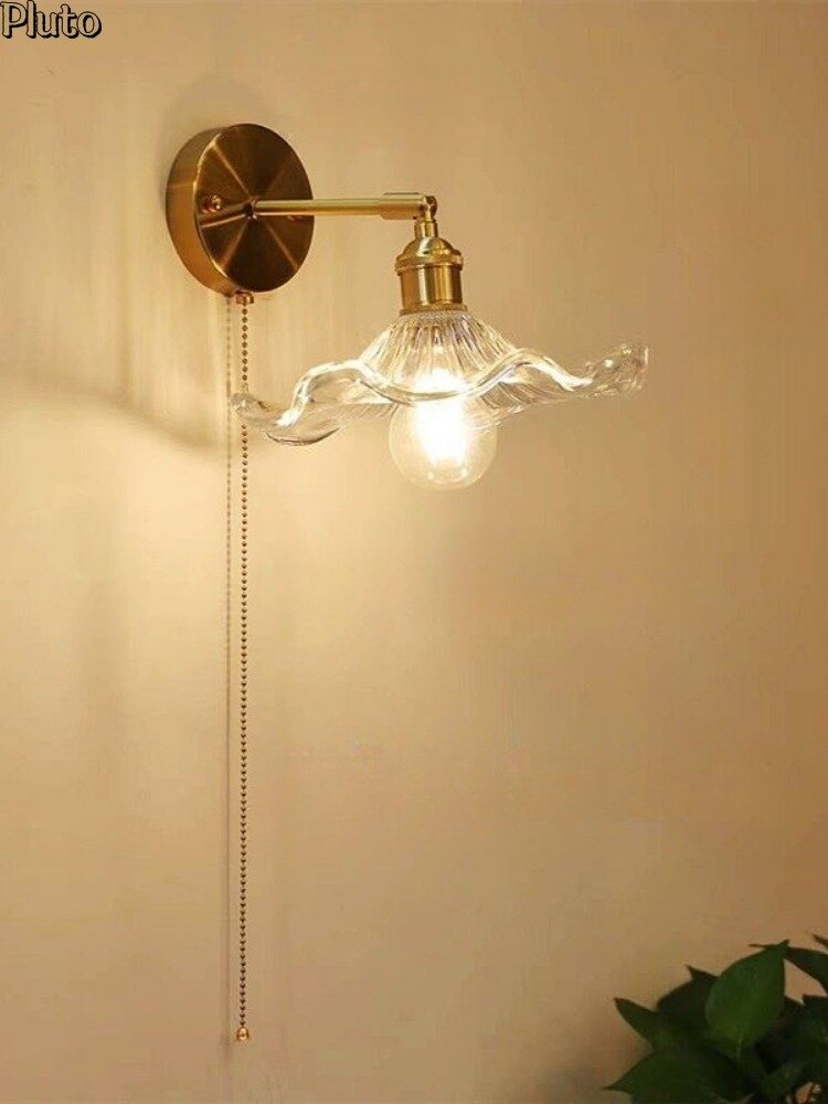 Стеклянный настенный светильник в форме листа лотоса