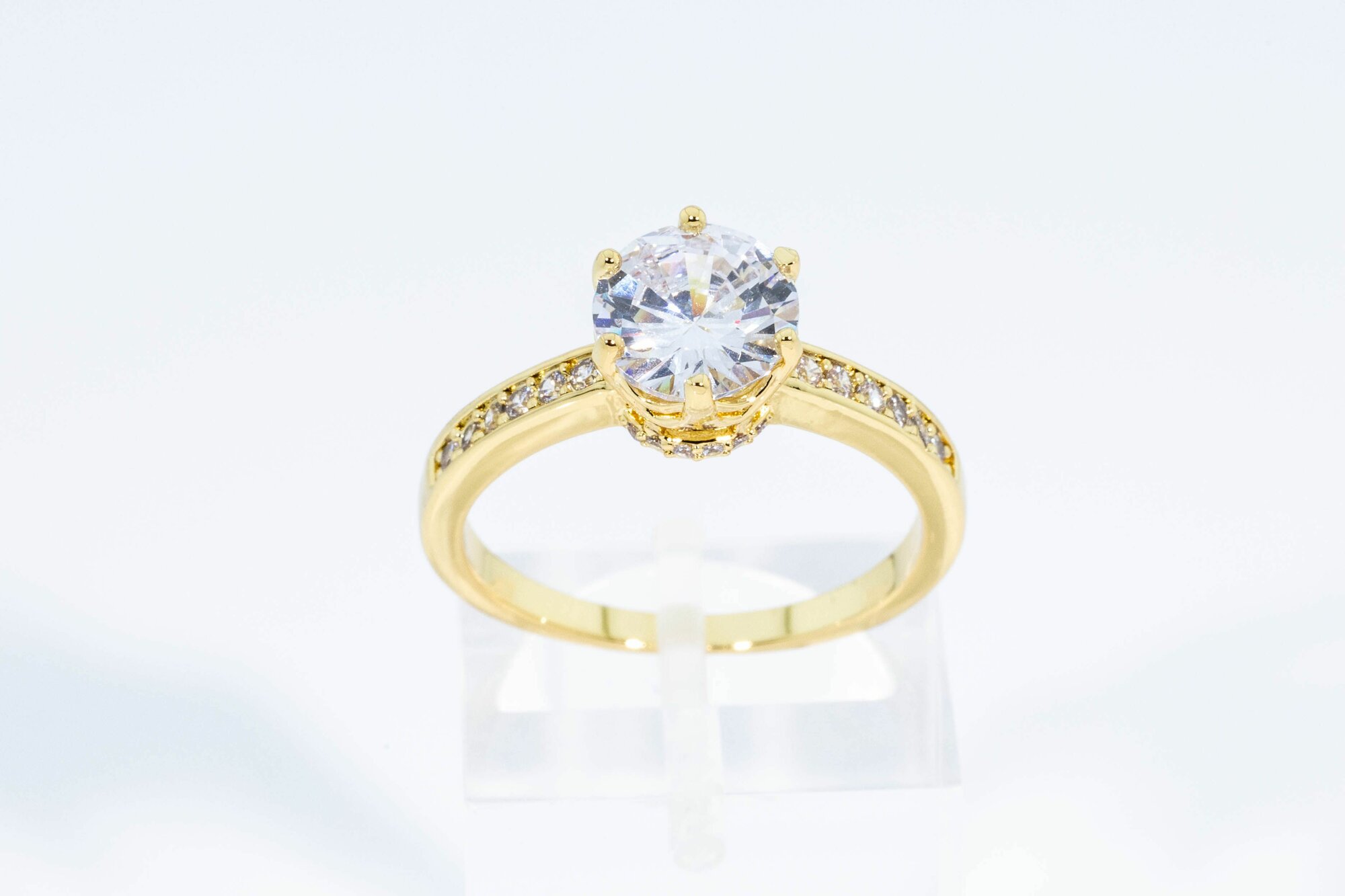 Кольцо, фианит, искусственный камень