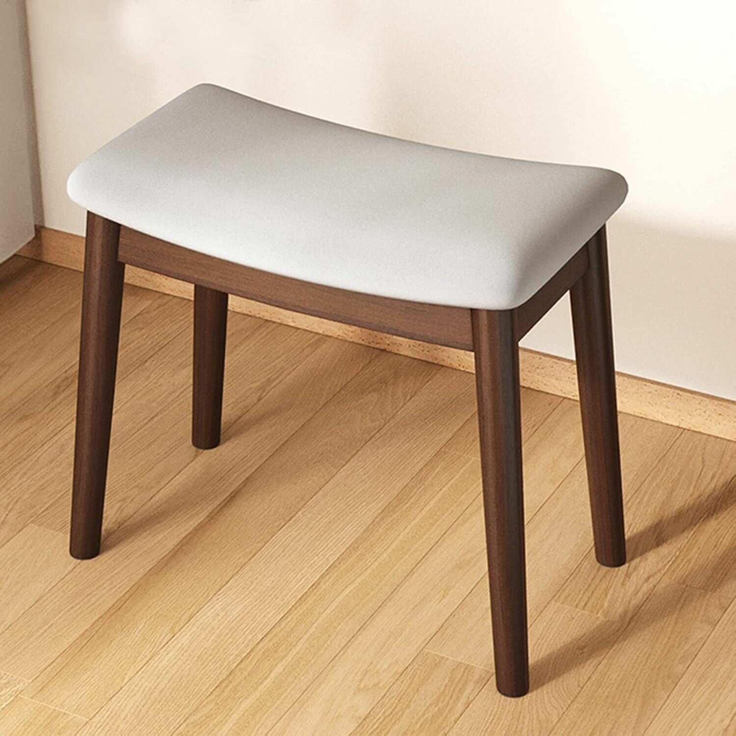 Табурет для фортепиано