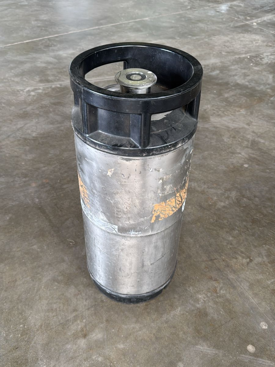 Кег 20 л из нержавеющей стали с фитингом А Slim Б/У