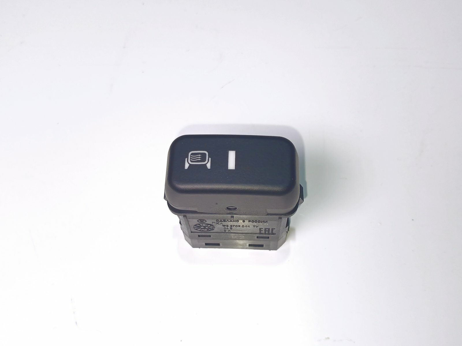 Выключатель обогрева зеркал ПАЗ Вектор Next