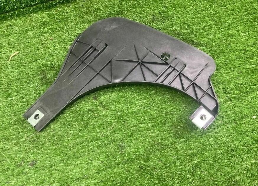 Площадка фары левая Audi A4 B6 7997 8E0941453