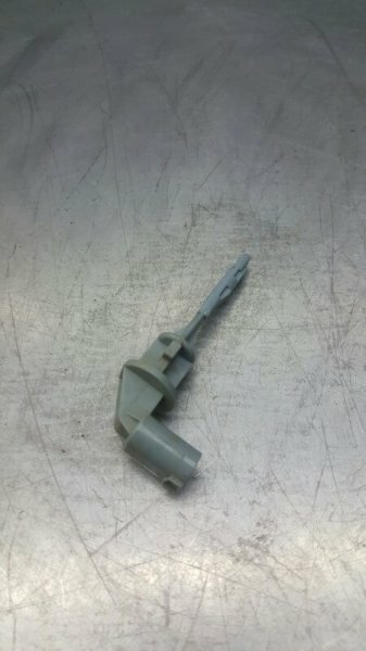 Датчик уровня жидкости омывателя BMW X1 E84 N46B20BD 2009 (б/у)