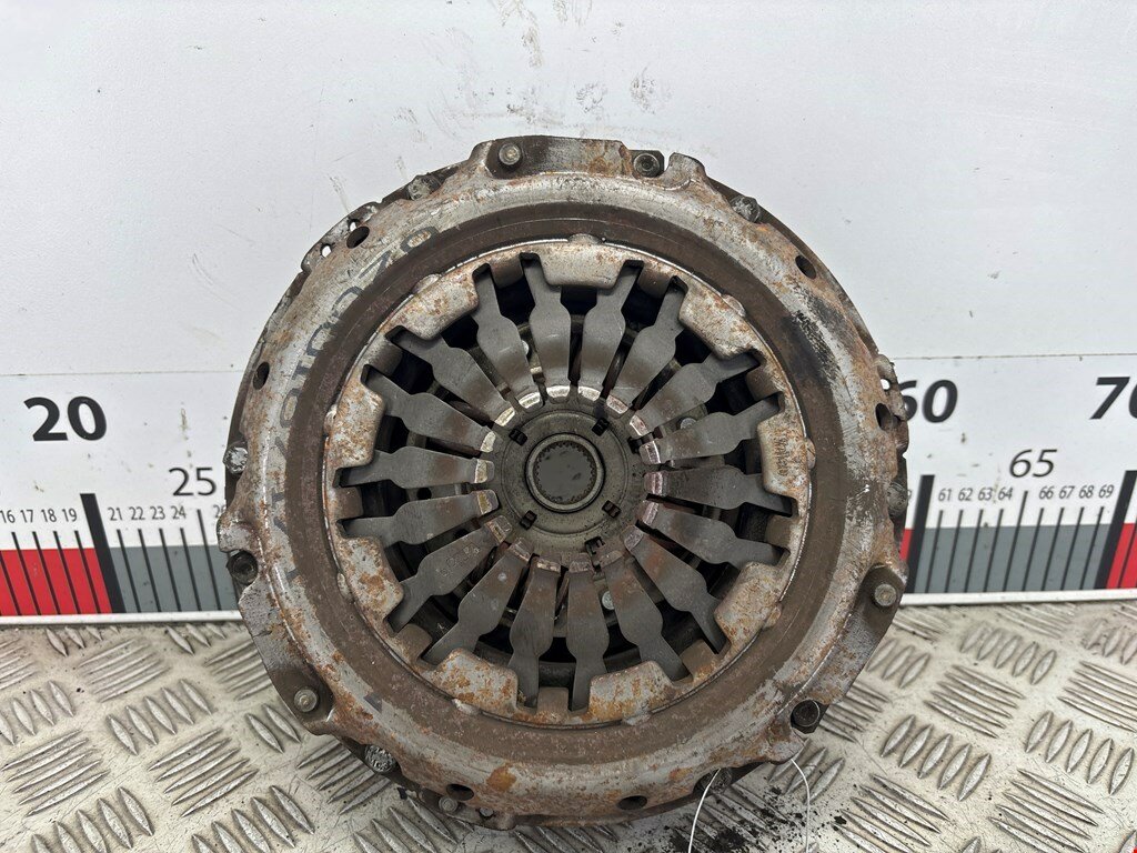 Маховик (демпфер сцепления) Renault Scenic 2 7701475094 арт. 2219766