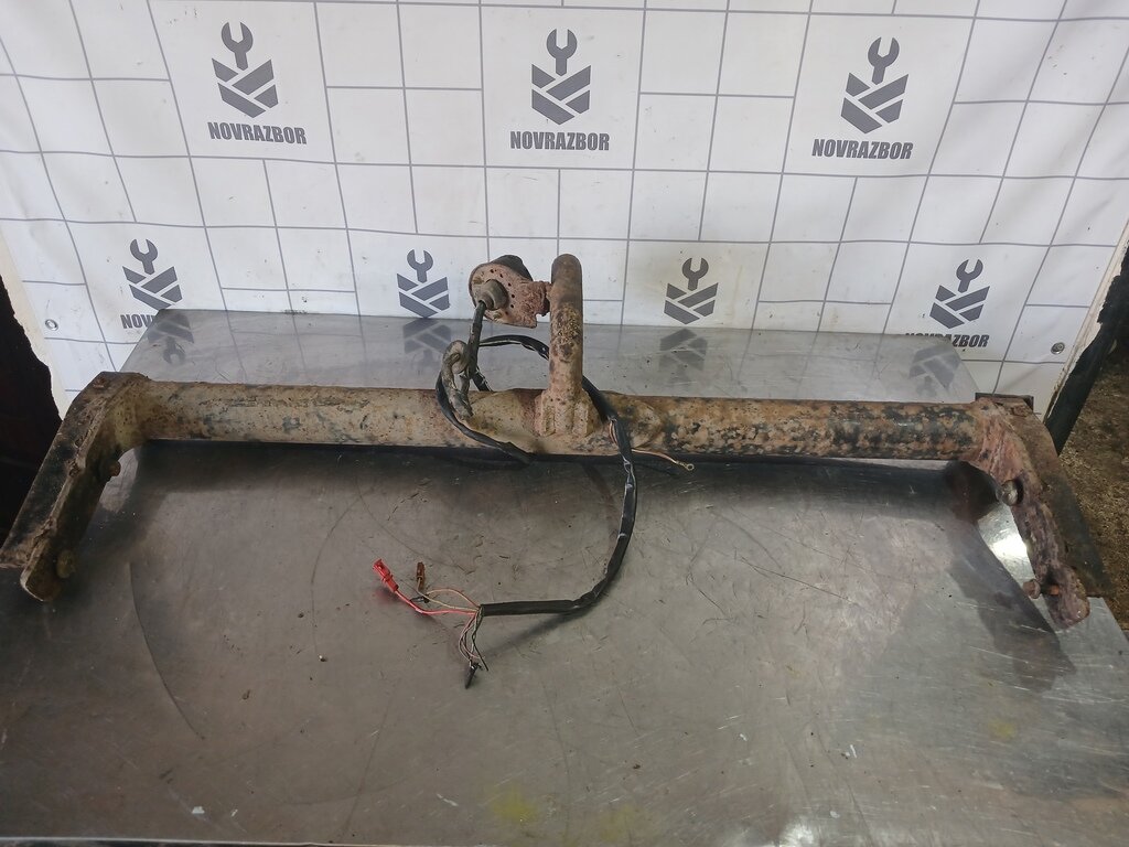 Сцепное устройство (Фаркоп) VW Passat B3 1988-1993