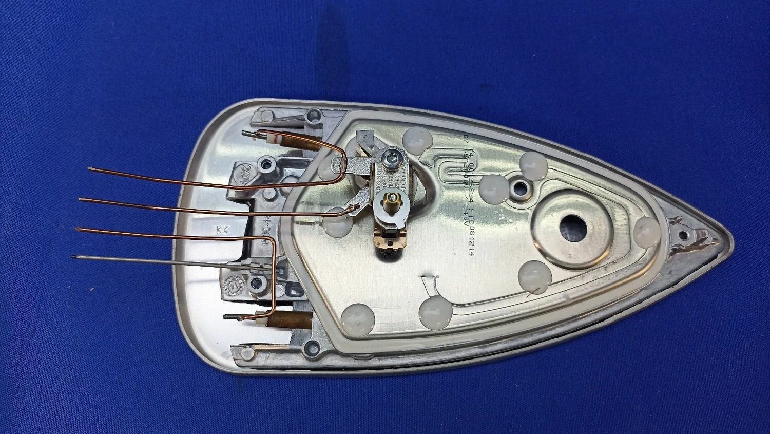 Утюг FV3303 FV3321 FV3323 FV3326 Подошва утюга в сборе CS-00127890 арт. 11997