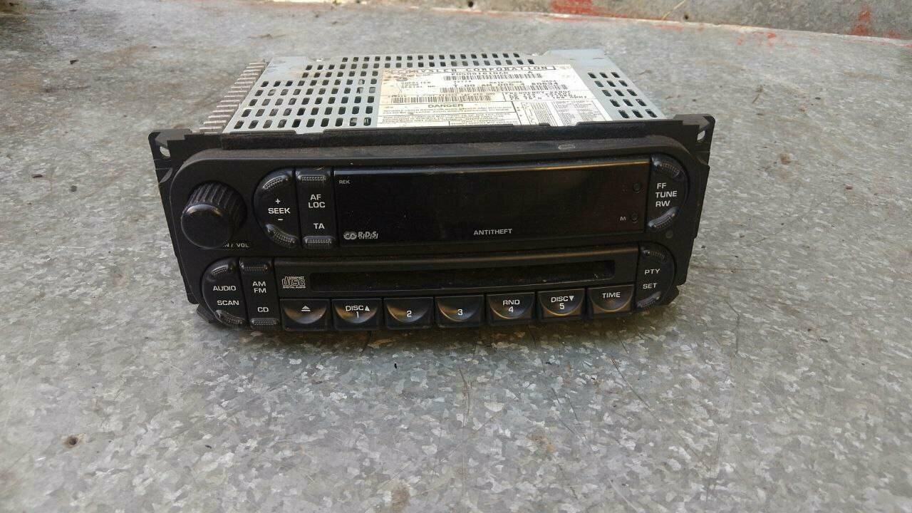 Магнитола Dodge Caravan 4 (2000 - 2007) P05091610AB