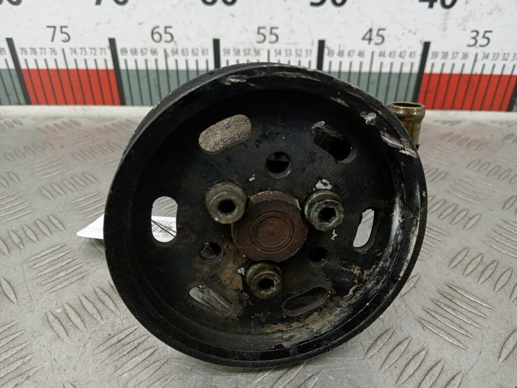 Насос гидроусилителя руля (ГУР) Volkswagen Transporter (T5) 7H0422154F арт. 2235636