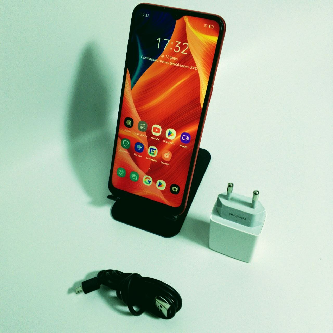 Смартфон Realme C3, экран 6.5", 3GB/64GB, NFC/Bluetooth/Wi-Fi, Красный