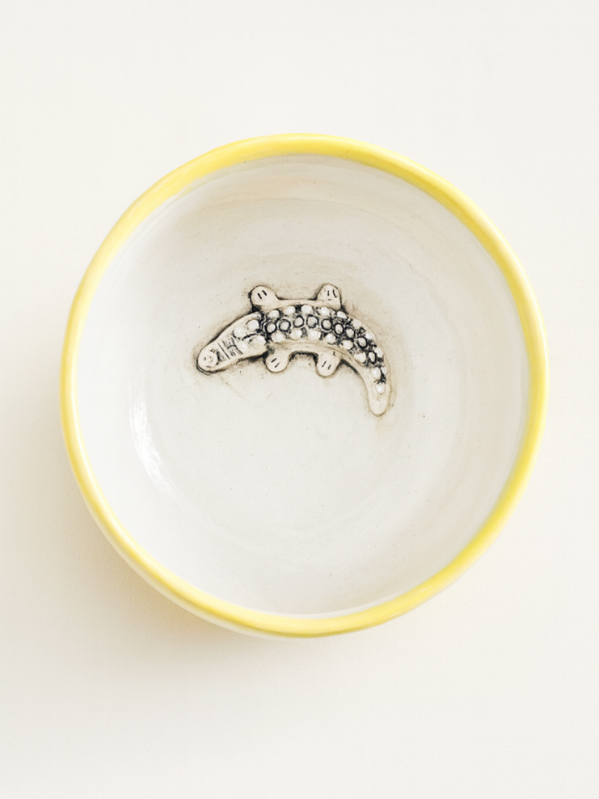 Миска ручной работы с фигуркой внутри Крокодил, жёлтая, керамика, 11 см