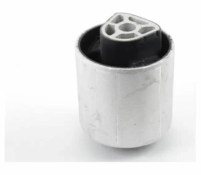 Шарнир резинометаллический BMW 31126851693 BMW