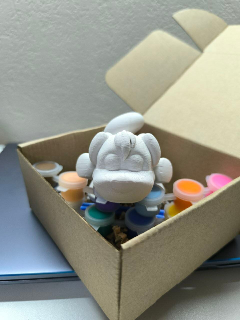 3D - Подвижная Раскраска, подставка под телефон.