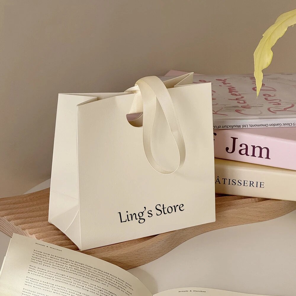 Бумажные подарочные сумки с ручками, 15.5x14.5x7.5 / 22x18x8.5 см Beige With Logo, 20Pcs 22x18x8.5cm