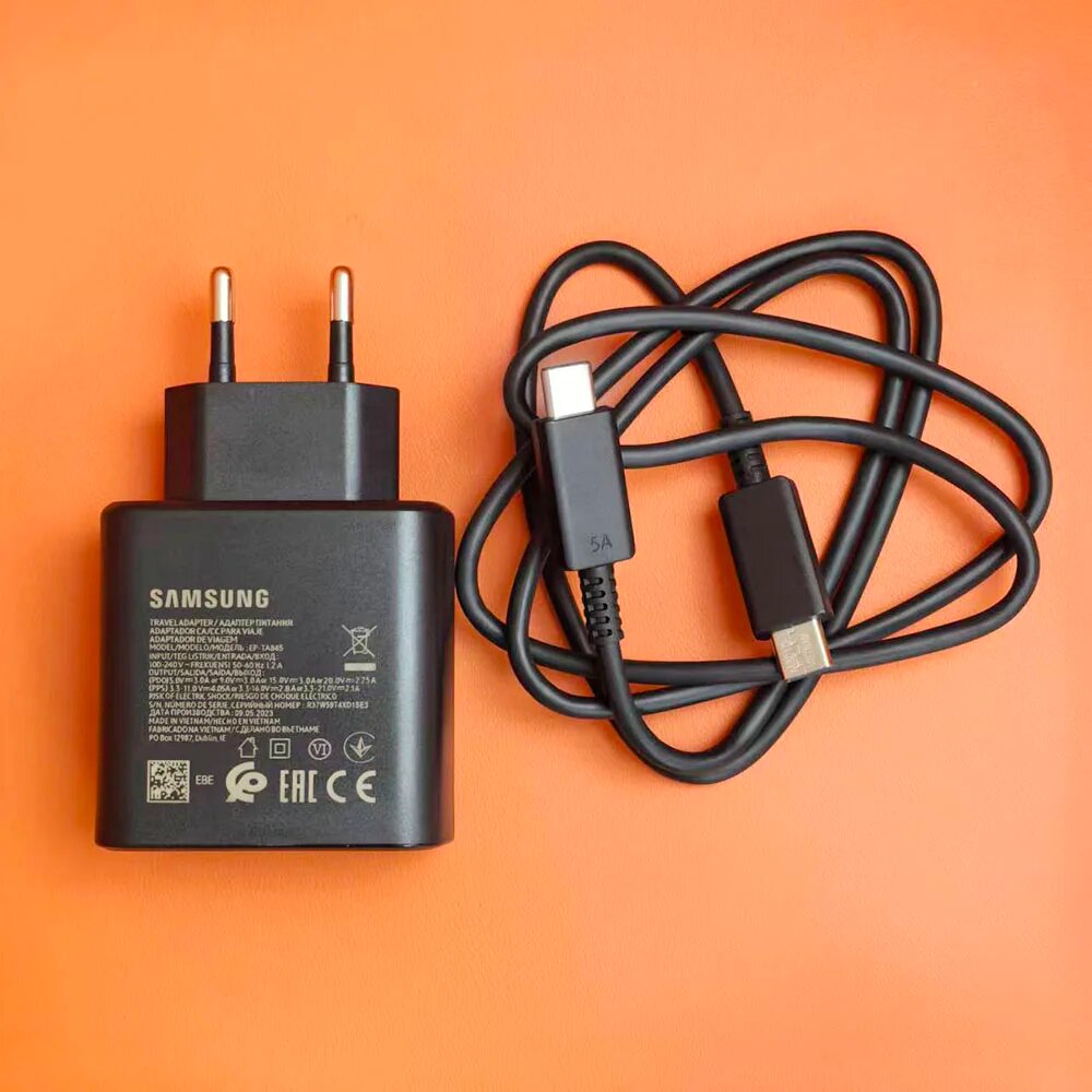 Оригинальное зарядное Samsung 45W EU, черный кабель