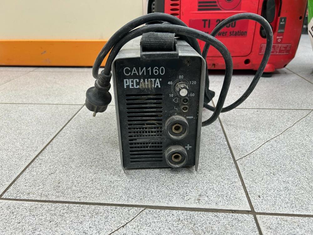 Сварочный аппарат Ресанта САИ-160, б/у уценка