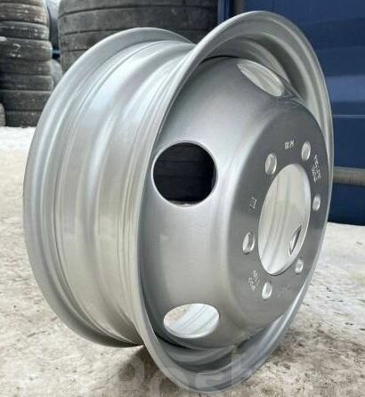 Диск 5,5x16/6x170 ET106 D130 Газель Silver (3165588) (8 мм) 1 500 кг Китай, усил.