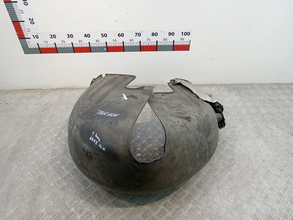 Подкрылок (защита крыла) задний левый BMW 7-Series (E65/E66) 51717136681 арт. 2248487