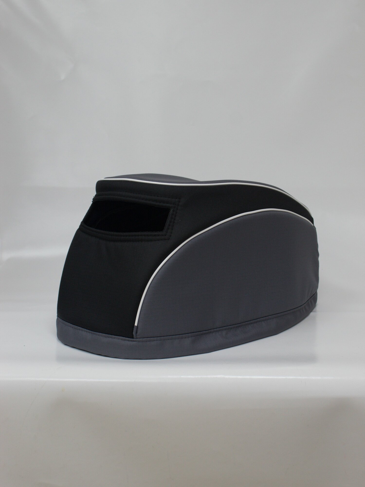 Чехол для лодочного мотора на колпак Хайди 9,9/Марлин 9,9 NEW (2х-тактный)