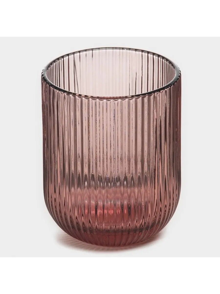 Стеклянный стакан с гранями сиреневый