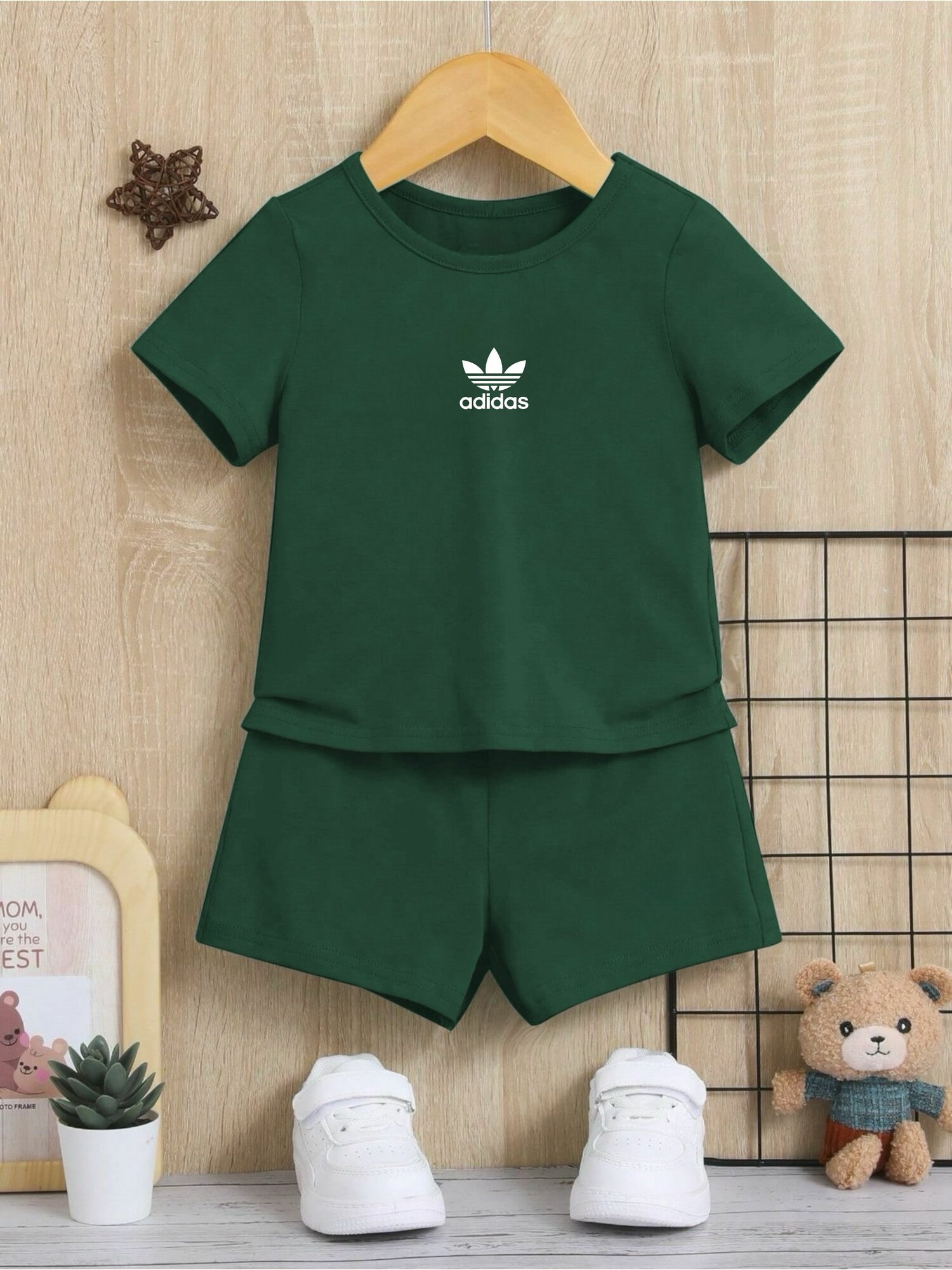 Костюм спортивный