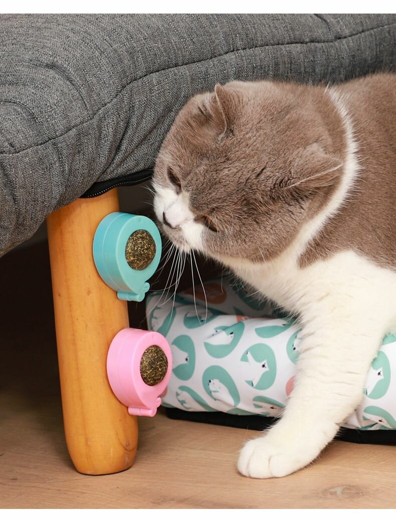 Вращающаяся игрушка для кошек с кошачьей мятой и мячиком для жевания саморазвлекающий мяч-антистресс