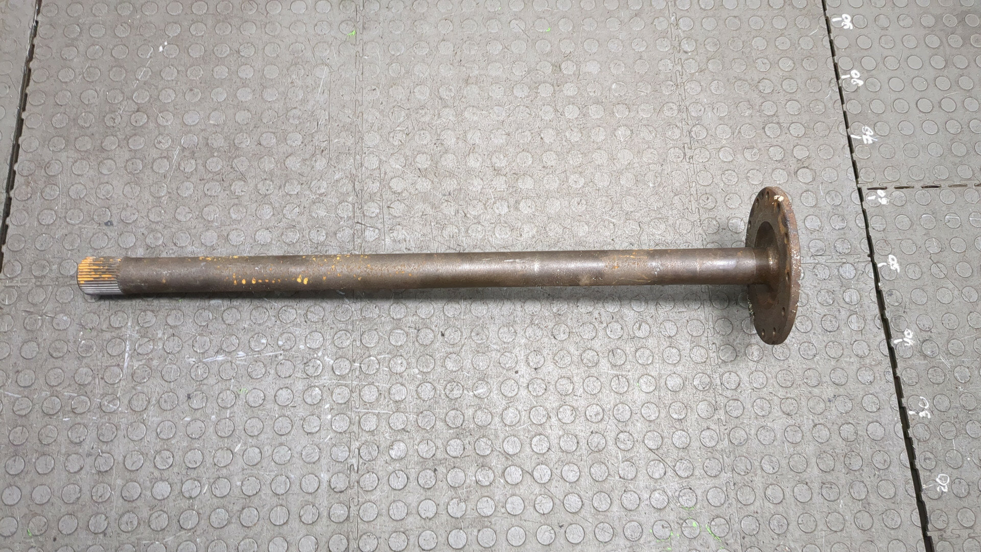 Полуось (вал, шрус) левая задняя Iveco EuroCargo 3 Б/У