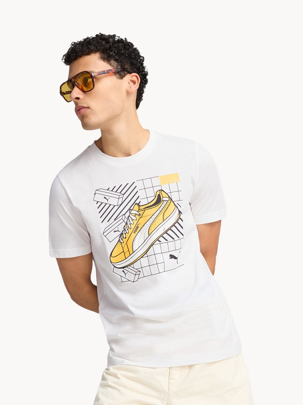 Футболка GRAPHICS Sneaker